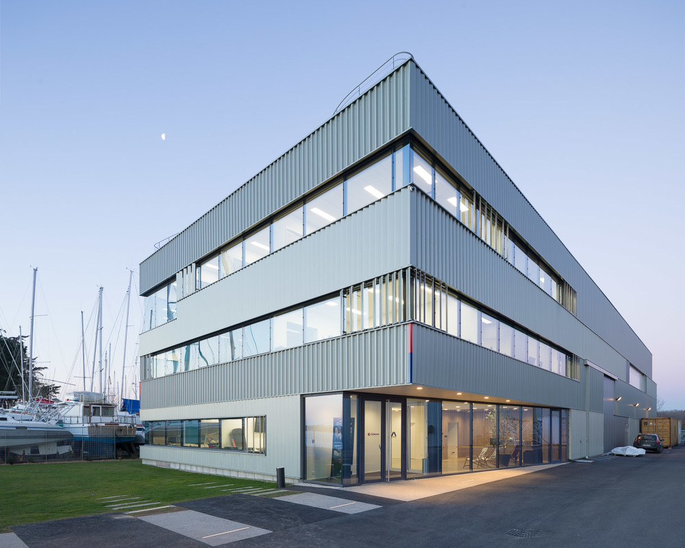 Siège de Multiplast - P. Georget & C. Smal architectes - Vannes (56 ...